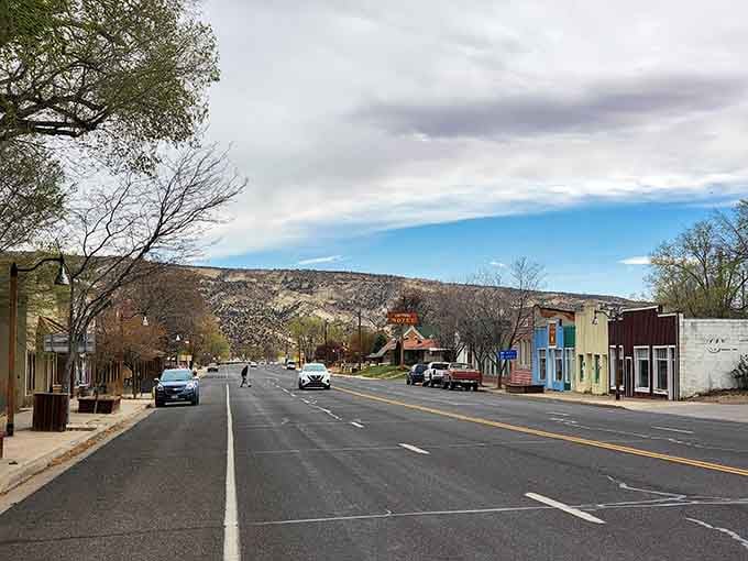 Main Street Escalante stretches before you like a Western film set, minus the tumbleweeds and high-noon showdowns. Small-town charm with big-sky backdrop.
