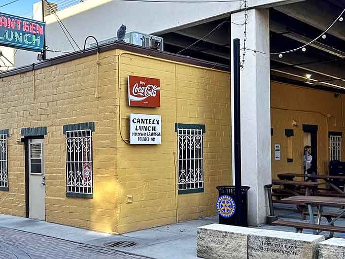 The unassuming yellow brick exterior hides culinary treasures like a food speakeasy. Follow the Coca-Cola sign to sandwich nirvana.
