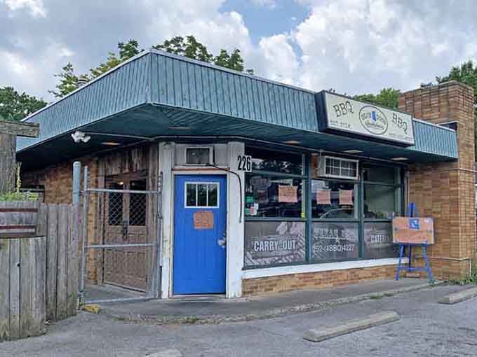 Walk through that blue door and let the smoky perfume guide you to happiness and tender meat.