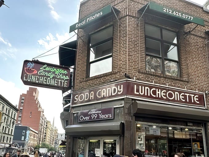 The neon sign beckons like a lighthouse for comfort food seekers&mdash;this corner of Manhattan has been satisfying cravings since Calvin Coolidge was in office.