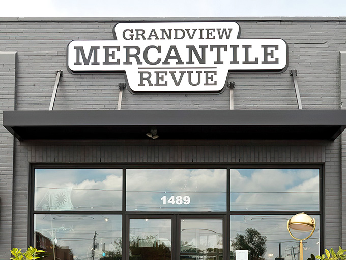 The sleek gray fa&ccedil;ade of Grandview Mercantile belies the wonderland of treasures waiting inside. Like a speakeasy for furniture enthusiasts, you'll need to know the address: 1489.