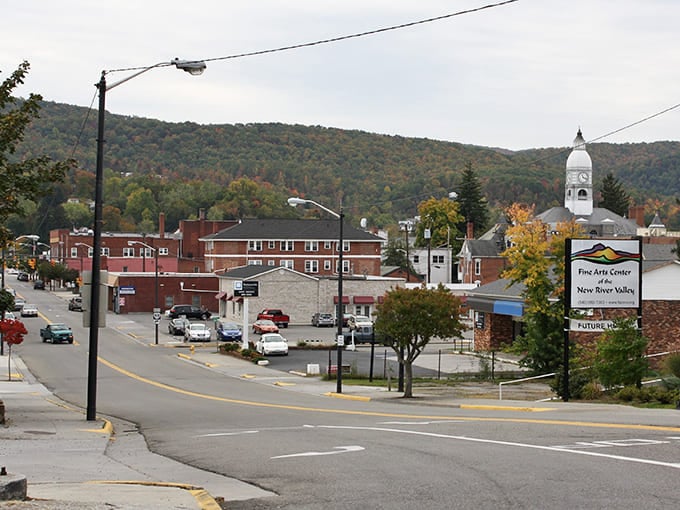Nestled against the Blue Ridge foothills, Pulaski's downtown offers that perfect blend of historic charm and small-town practicality where retirement dollars stretch like Sunday afternoon shadows.