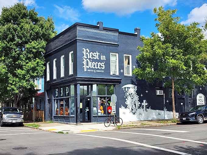 The ghostly mural practically whispers "come inside" to anyone who appreciates a little darkness with their shopping experience.