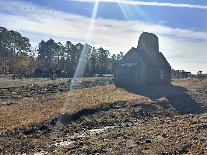 The mine sluice building stands sentinel over the diamond field like an old-timey prospector keeping watch over modern-day treasure seekers.