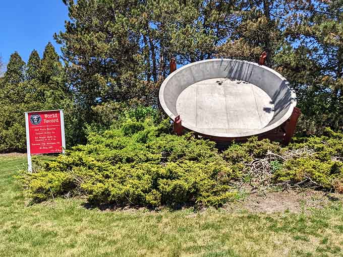 When a giant pie pan becomes a landmark, you know you're in a town that knows how to stand out.