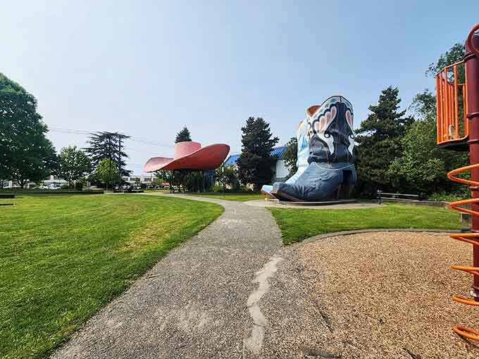 The hat and boots together create a Western ensemble that would make even John Wayne do a double-take.
