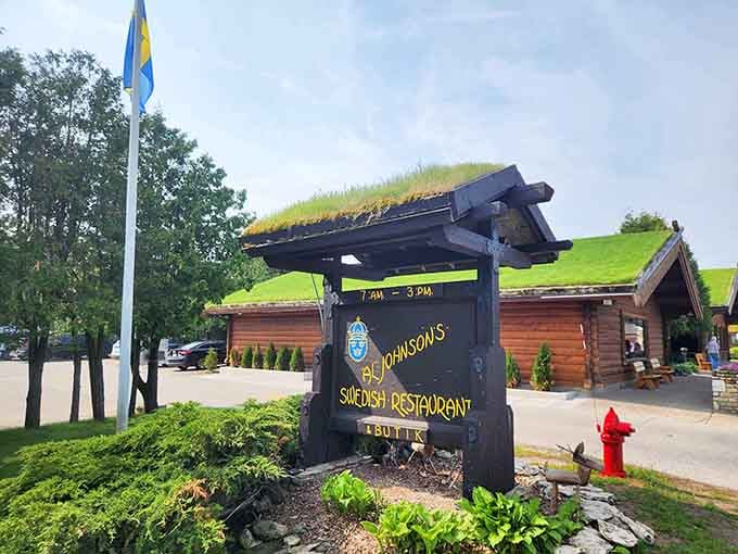 That grass roof isn't just for show&mdash;it's a living, breathing salad bar for Wisconsin's most famous employees.