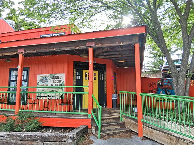 When a building commits this hard to being orange and red, you know the food inside means business too.