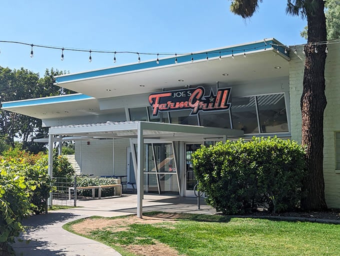That retro signage and turquoise trim make you feel like you've time-traveled to when diners actually cared.