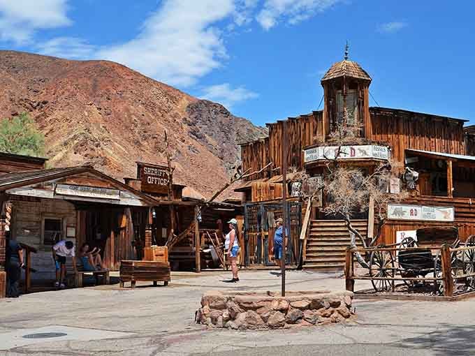 The Sheriff's Office stands ready, though these days the only outlaws are tourists stealing photo ops.
