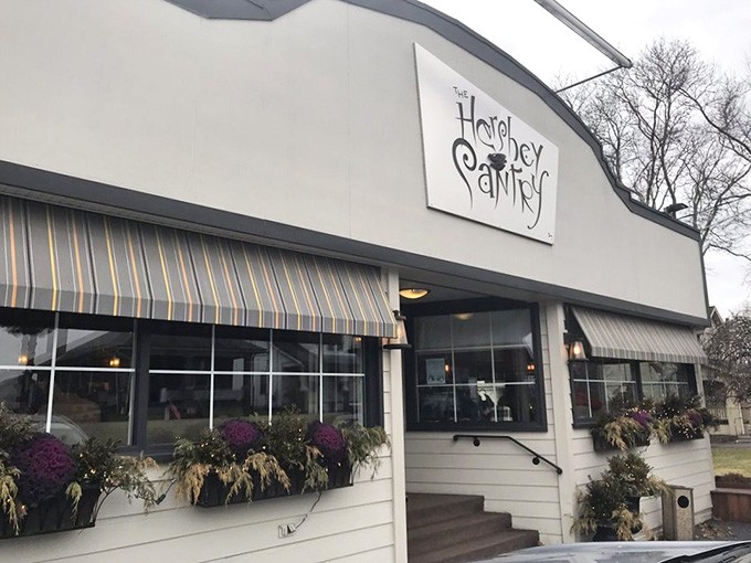 The kind of welcoming facade that makes you want to cancel your diet plans and embrace your breakfast destiny.