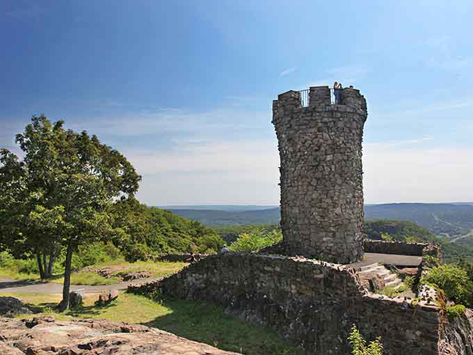 Castle Craig stands guard over Hubbard Park like a stone sentinel that's been keeping Connecticut's best view secret for generations.