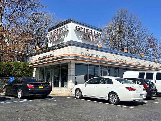 Winter sunshine bathes the diner in golden light. Even the bare trees seem to be pointing the way to those legendary Slingers and bottomless coffee cups.
