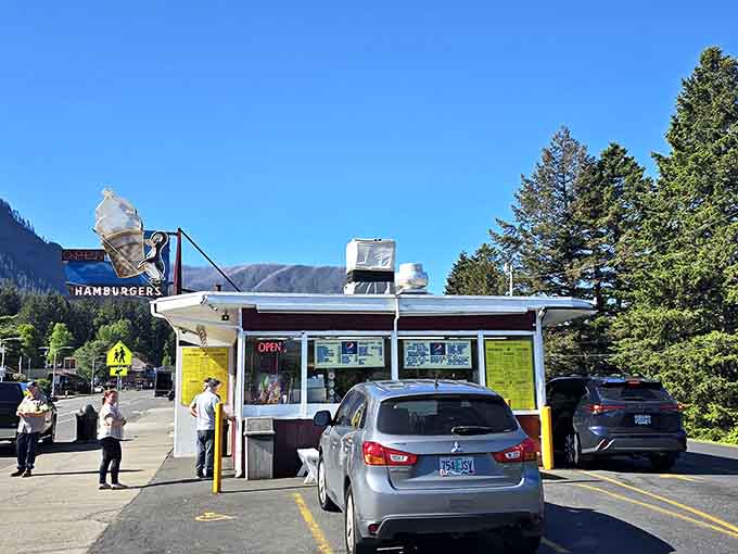 See that towering soft-serve sign? It's basically a beacon calling you home from miles away through the Gorge.
