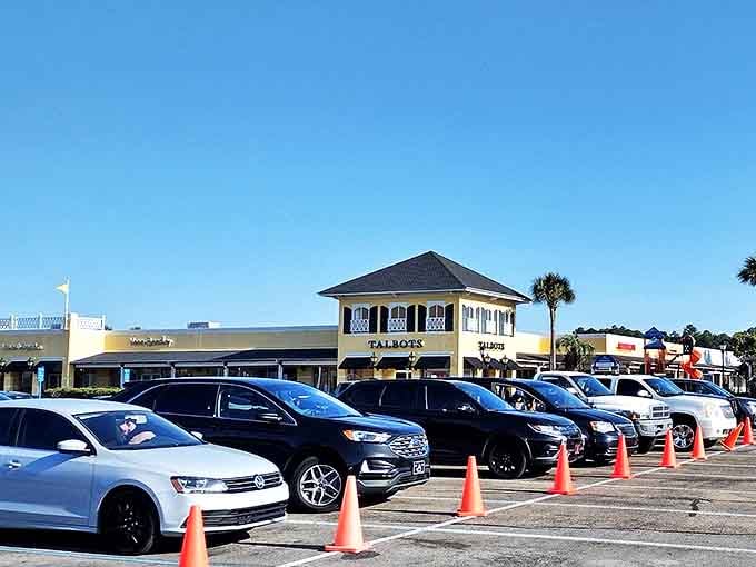The main building's stately yellow facade and white columns create a shopping experience that feels positively presidential. George Washington never told a lie, but these prices are almost too good to be true.