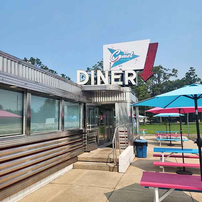 That aluminum exterior isn't just for show; it's a shining invitation to step back into simpler, tastier times.