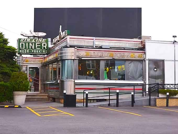 That gleaming chrome exterior isn't just for show&mdash;it's a beacon calling you home to breakfast.