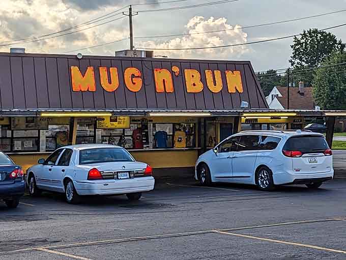 When modern cars park under vintage canopies, you get the best of both worlds: air conditioning and authentic nostalgia.