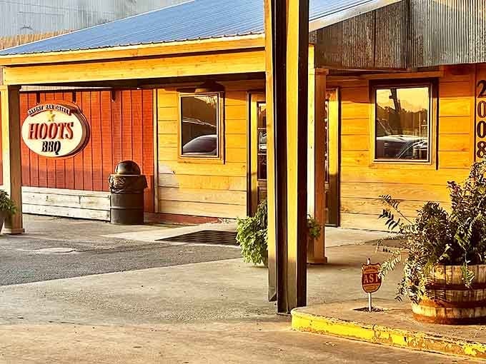 The wooden exterior of Hoot's BBQ isn't trying to impress anyone&mdash;which is exactly what makes it so impressive. Arkansas authenticity at its finest.
