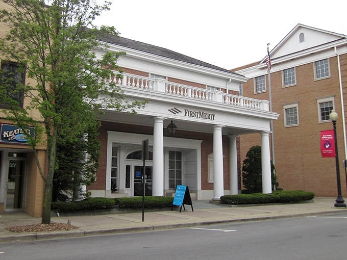 Classical columns and brick facades give downtown Wooster its distinctive character. Even the banks here look like they belong in a period film.