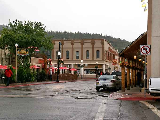 Downtown Williams captures that perfect small-town America vibe, where Route 66 nostalgia meets mountain charm under dramatic Arizona skies.