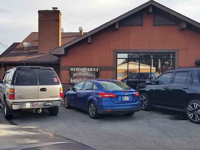 A packed parking lot at a barbecue joint is basically a five-star review you can see from the street.