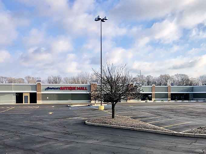 That unassuming exterior hides decades of American history waiting to be rediscovered inside.