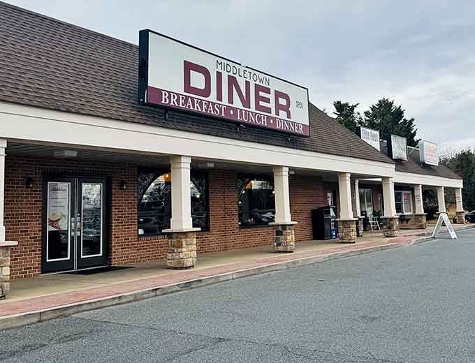 The unassuming exterior of Middletown Diner hides culinary treasures within, like a delicious novel you can't judge by its cover.