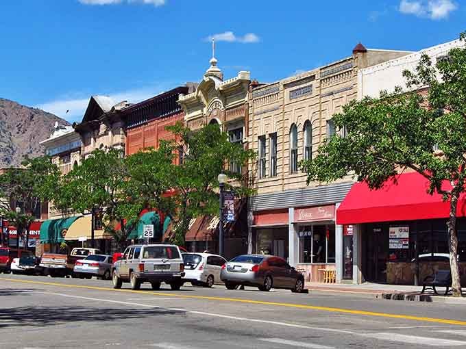 Downtown Cañon City looks like a movie set where westerns meet modern life, complete with historic facades that whisper stories of the Old West.