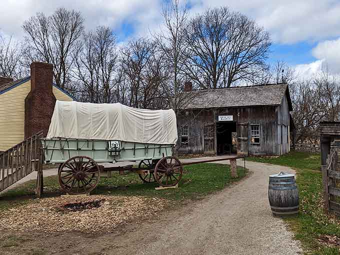 Well butter my biscuit&mdash;this covered wagon and weathered barn feel like Little House meets a Sunday drive.