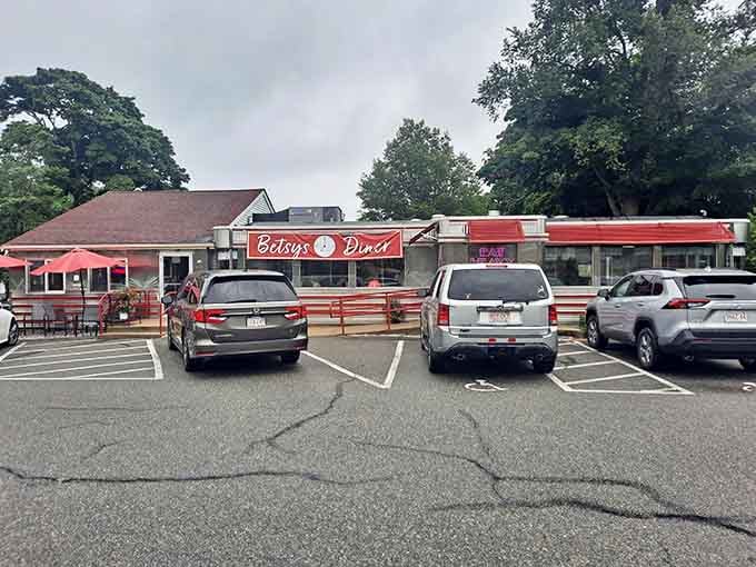 That red and white exterior isn't trying to look retro, it just is, like finding your grandmother's perfectly preserved Cadillac.