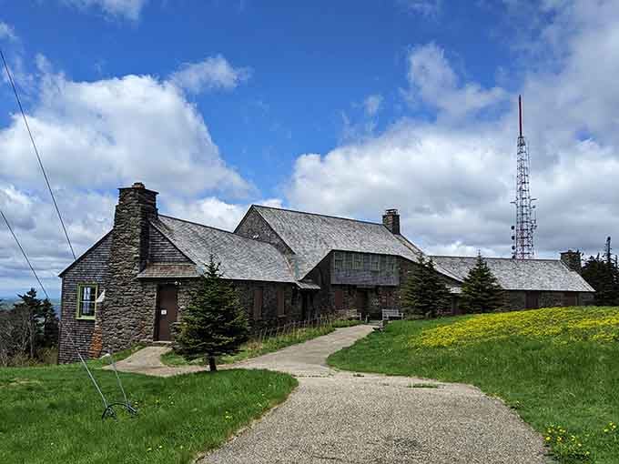 Bascom Lodge sits atop Massachusetts like a crown jewel, offering shelter and sustenance to weary summit seekers.