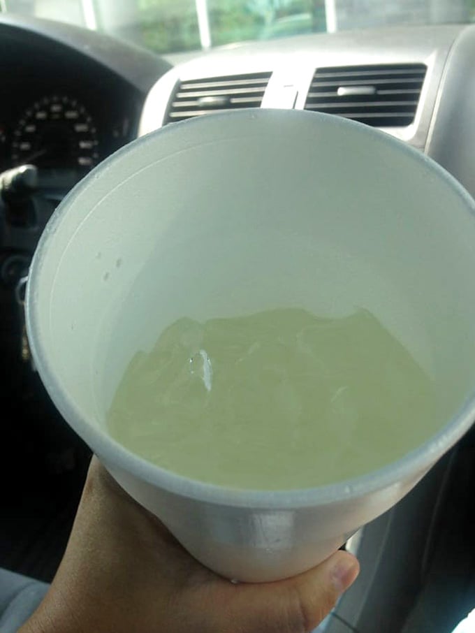 Fresh-squeezed lemonade that's tart, sweet, and exactly what you need to cut through all that delicious richness.