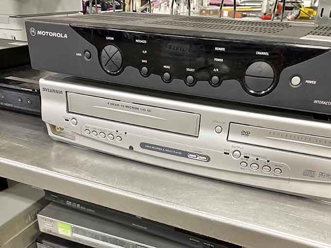 Yes, people still need DVD players, and yes, this Motorola receiver is absolutely someone's next home theater centerpiece.