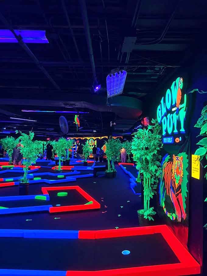 The full course sprawls before you in radiant blues and oranges, a neon jungle waiting to test your skills.
