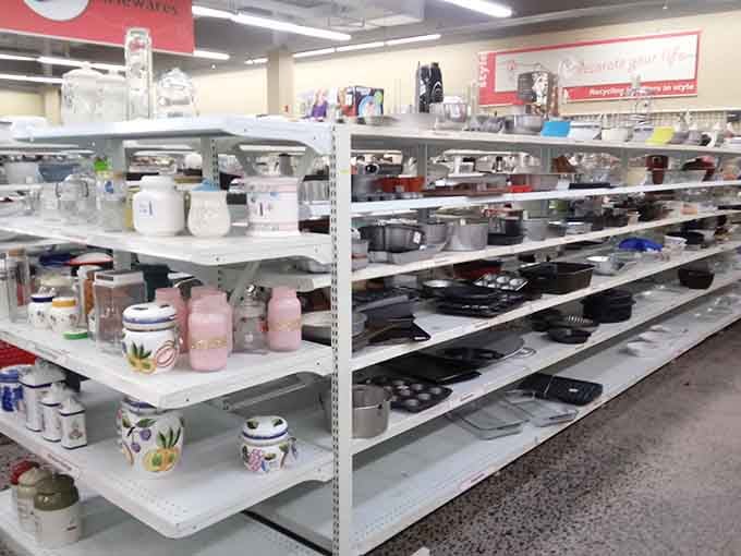 Kitchen essentials galore! From barely-used slow cookers to vintage Pyrex, these shelves are a home chef's secret weapon.