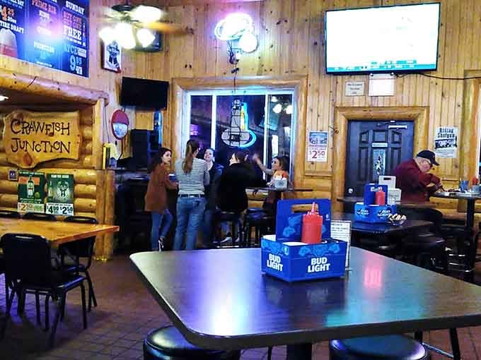 The lively dining room buzzes with happy conversations and clinking glasses, the soundtrack of a restaurant doing everything exactly right.