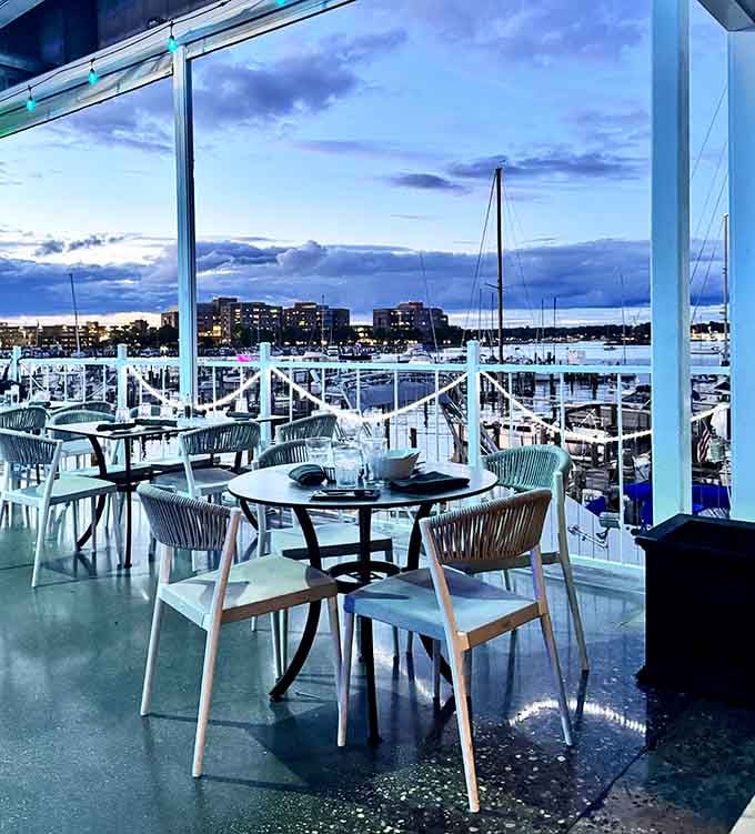 Dining with this view isn't just eating&mdash;it's therapy with the added bonus of someone else doing the dishes.