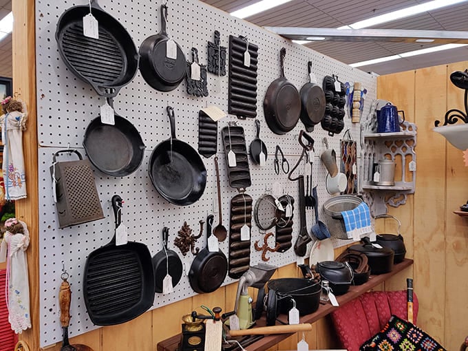 Cast iron heaven! These seasoned beauties have cooked more Sunday suppers than most of us have had hot meals.