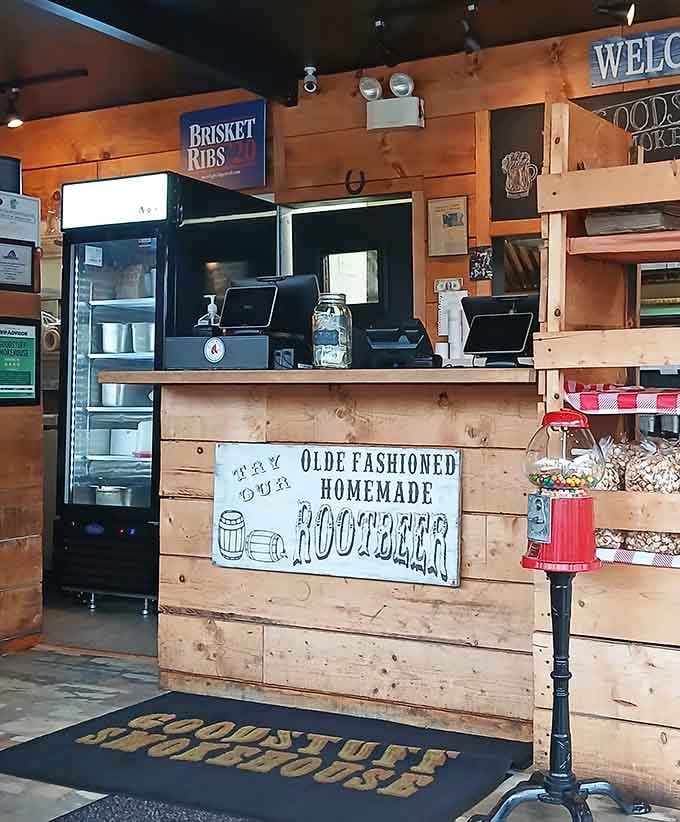 Old-fashioned root beer sign promises homemade goodness. In a world of mass production, this corner of authenticity feels like stepping into a tastier time.