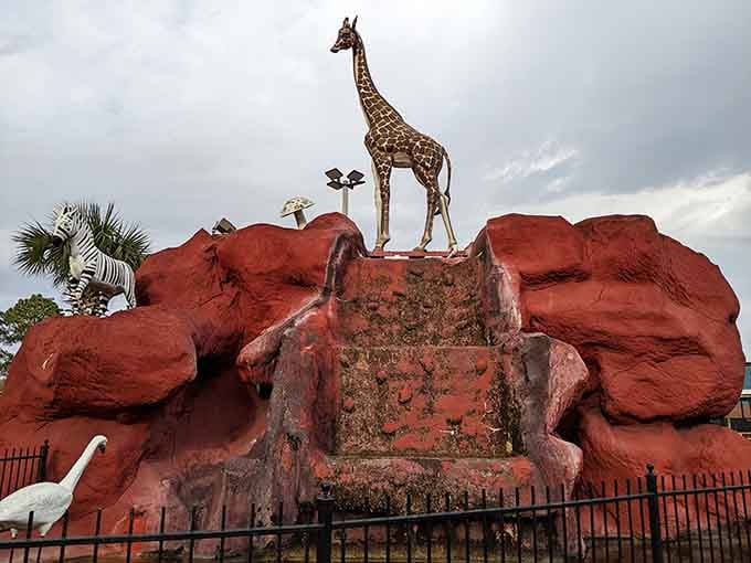 Safari-themed rock formations complete with giraffe, proving that South Georgia can bring the Serengeti to you just fine.