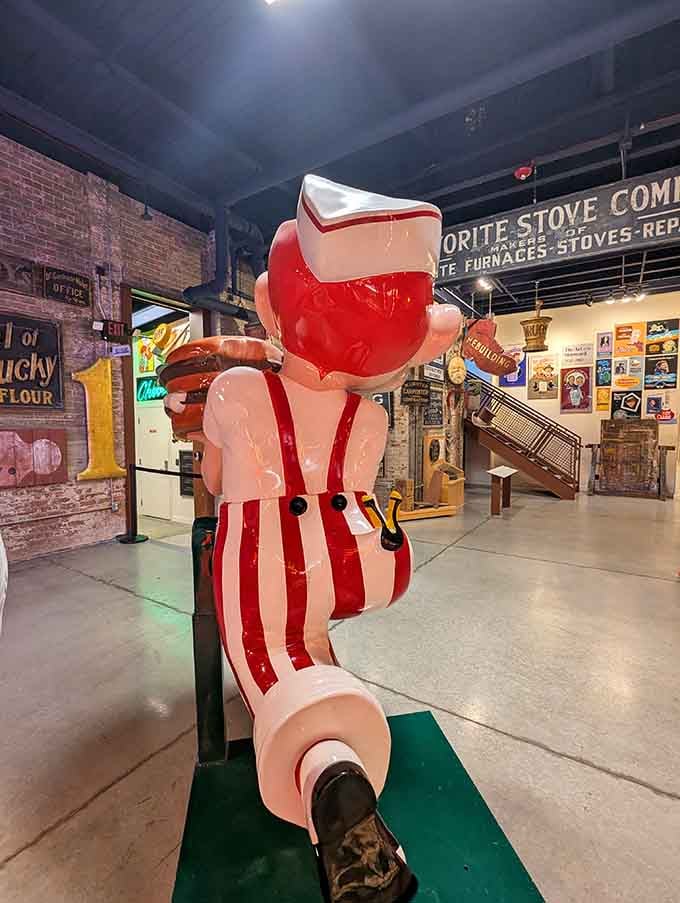 Frisch's Big Boy statue stands proud, a beloved Cincinnati icon that's greeted generations of hungry diners with open arms.
