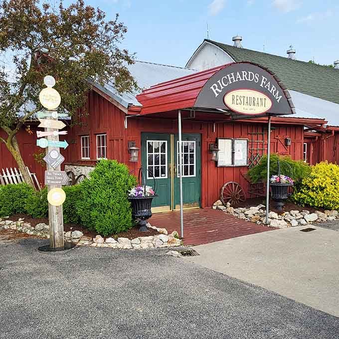 Richards Farm Restaurant serves up country cooking in a barn-red building that feels like visiting your favorite aunt's farmhouse.