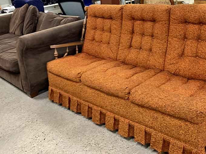 Couches with character that have already proven they can handle real life. That orange beauty is straight from the 1970s and proud of it!