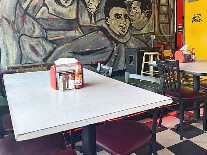 Hot sauce and condiments at the ready, because customizing your barbecue experience is a constitutional right here.