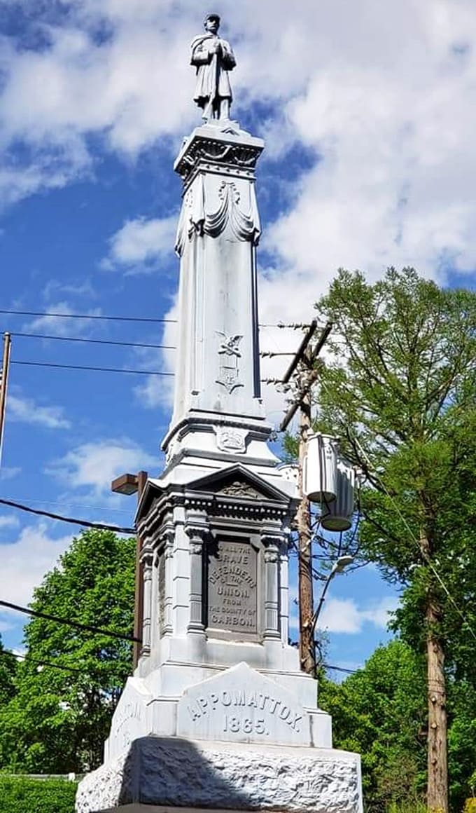This memorial honors those who served while also serving as excellent proof of Victorian craftsmanship.