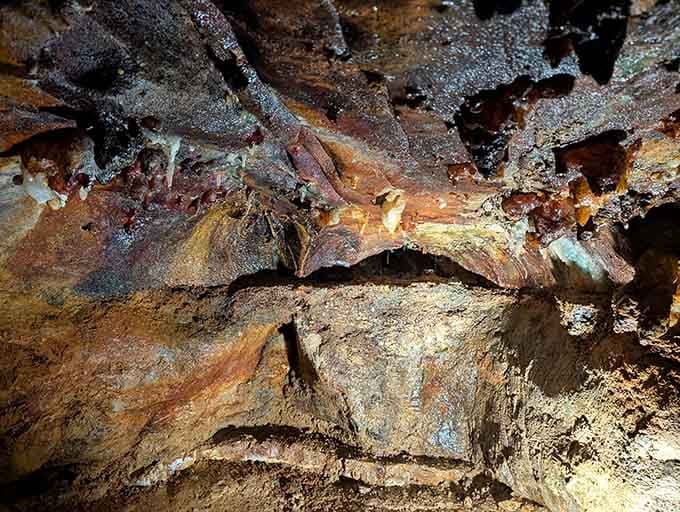 These colorful mineral formations look like abstract art painted by water and time working in perfect collaboration.