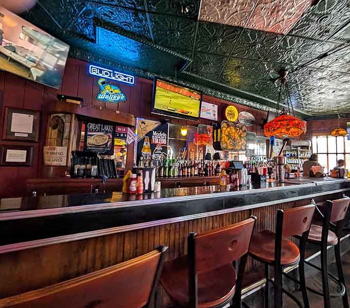 That well-stocked bar proves Toledo knows how to pair a cold beer with a hot Hungarian sausage.