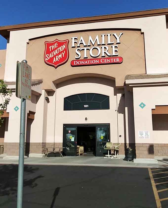 Sunshine and savings combine at this Phoenix location where smart shoppers come to score incredible deals daily.