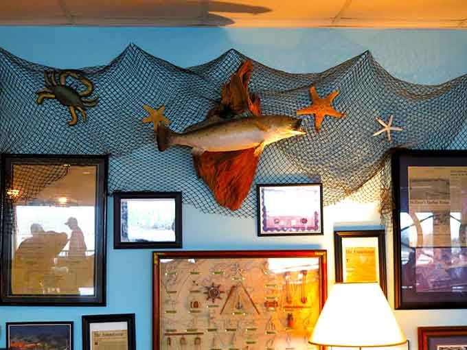 Where fishing nets and marine life become art &ndash; proof that the best restaurant decorations tell the story of what's on your plate.
